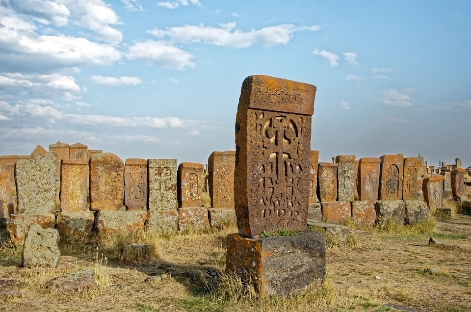 How to Experience Armenia's Rich Heritage and Traditions