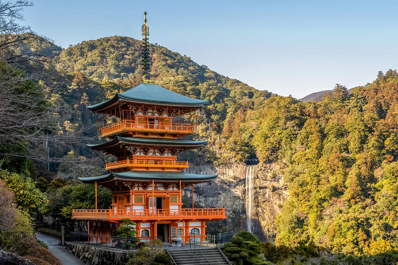 Fun Things to Do in Japan With Friends: Culture & Adventure Awaits